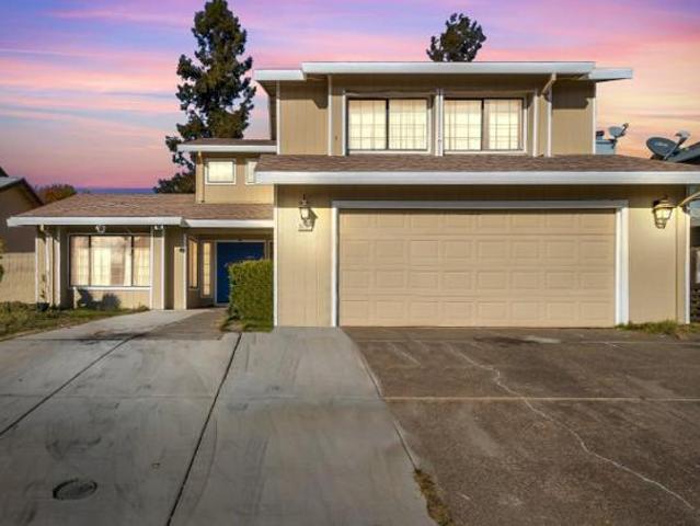 8797 Inisheer Way, Sacramento, CA 95828