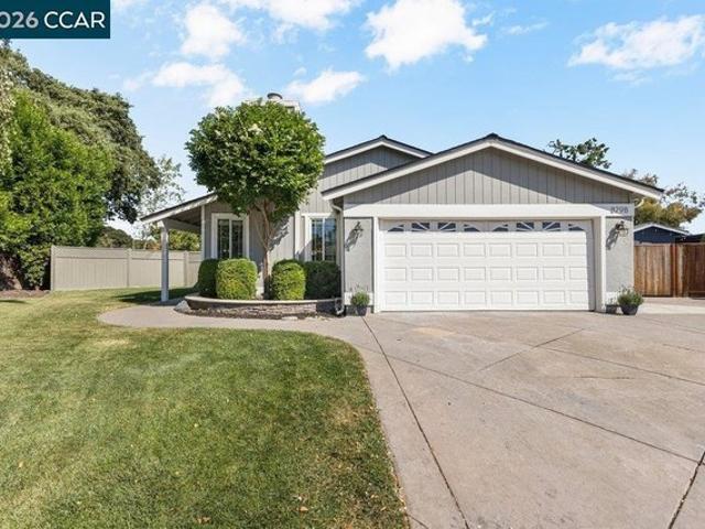 8798 Augusta Ct, Dublin, CA 94568