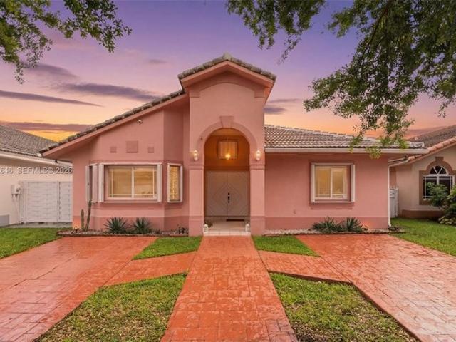 8790 NW 142nd St, Miami Lakes, FL 33018