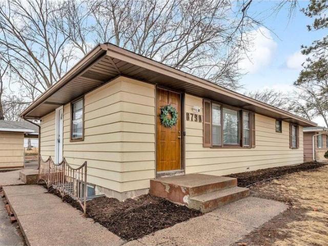 8790 Hamlet Avenue S, Cottage Grove, MN 55016