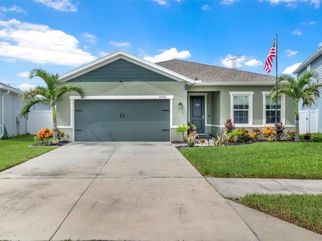 8792 Prairie Creek Dr, New Port Richey, FL 34655
