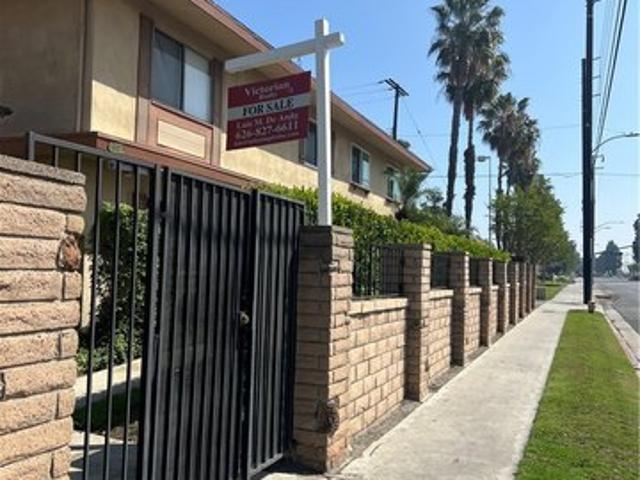 8792 Valley View St Apt B, Buena Park, CA 90620