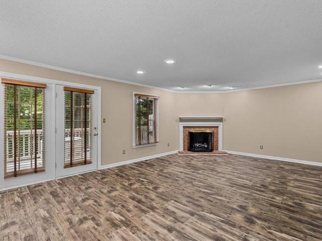 879 Brookleigh Court