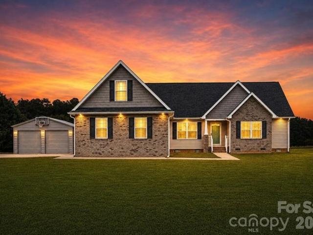 879 Doggett Rd, Forest City, NC 28043