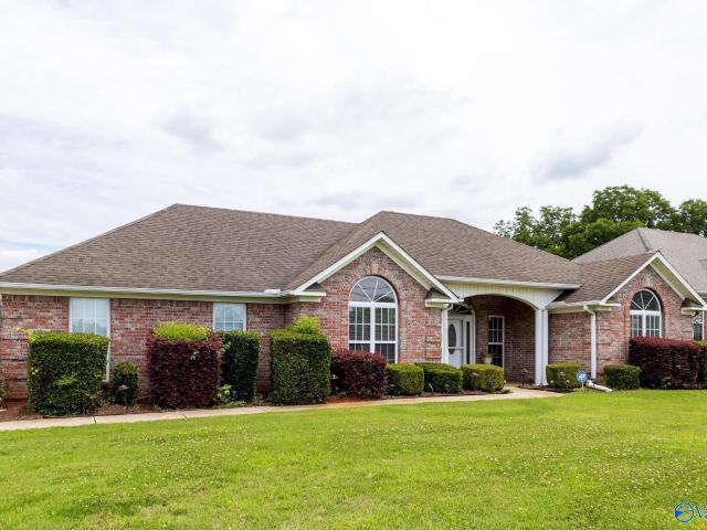 879 Dan Tibbs Road