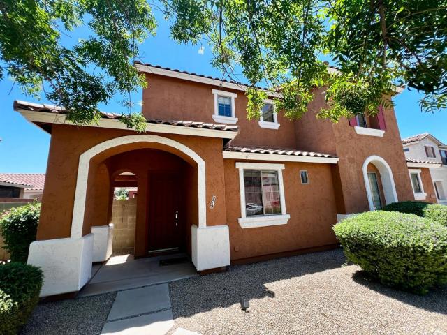 879 E Stottler Drive