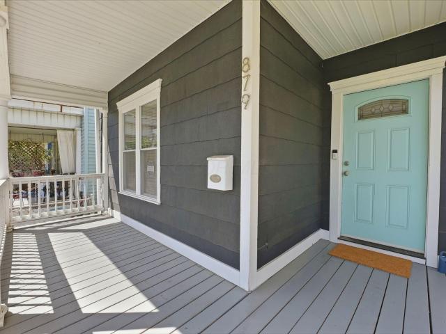 879 Linwood Avenue