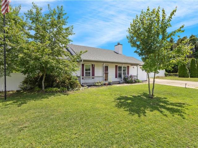 879 Maple CT