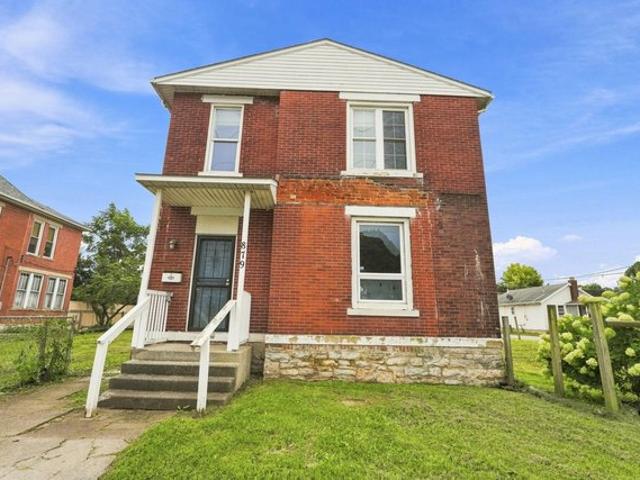 879 Sullivant Ave, Columbus, OH 43223
