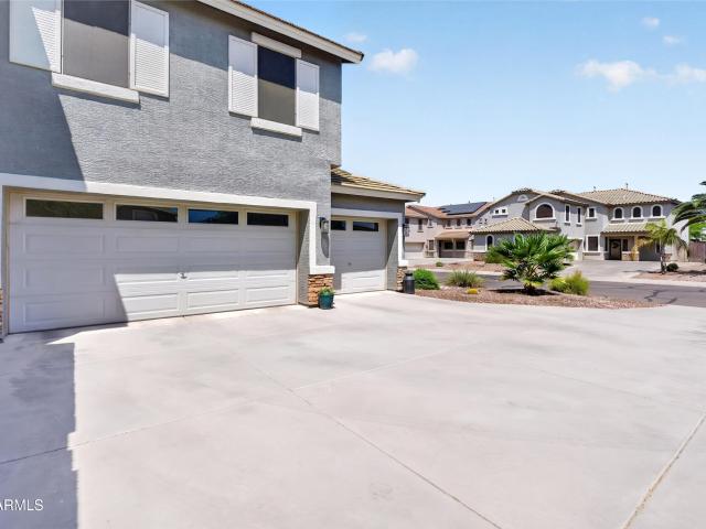 879 w holstein trail