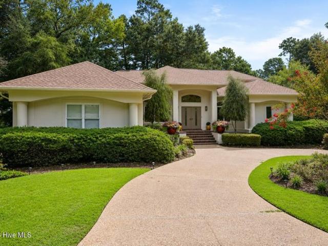 8804 Olympic Ln, Wilmington, NC 28411