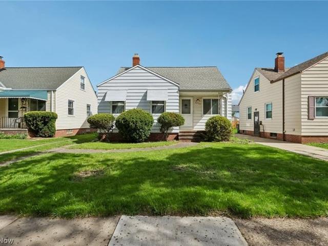 8804 Behrwald Ave, Brooklyn, OH 44144