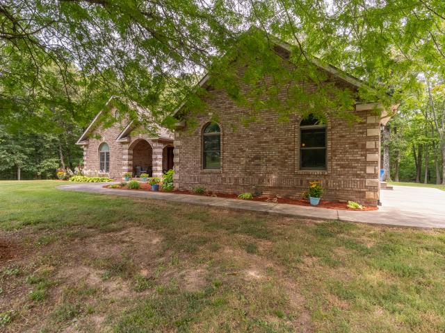 8804 Deangelo Lane