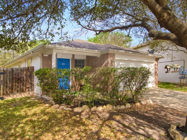 8804 Dittmar Oaks Dr