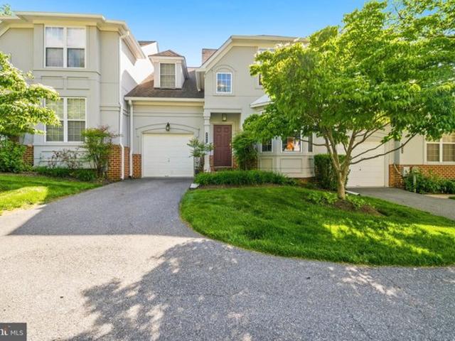 8804 Joshua Ct Unit 8804, Pikesville, MD 21208