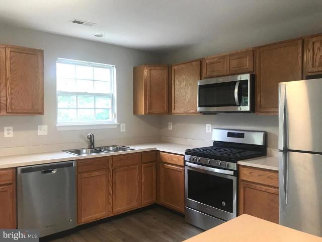 8805 Goose Landing Circle