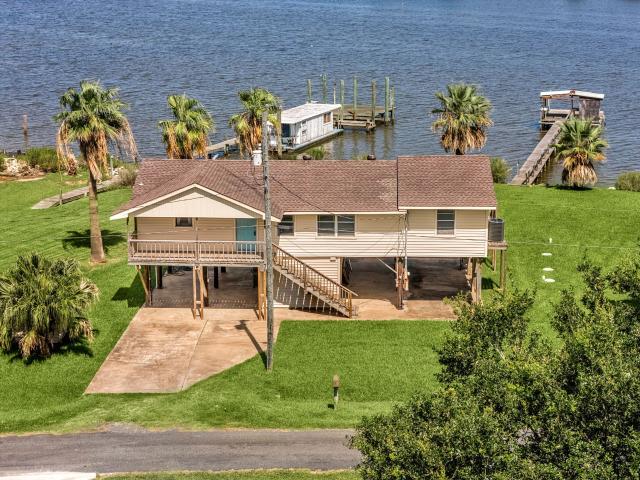 8805 Harbour Drive