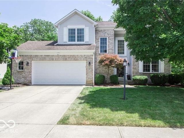 8805 Providence Dr, Fishers, IN 46038