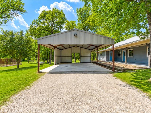 8805 Sun Oil Road