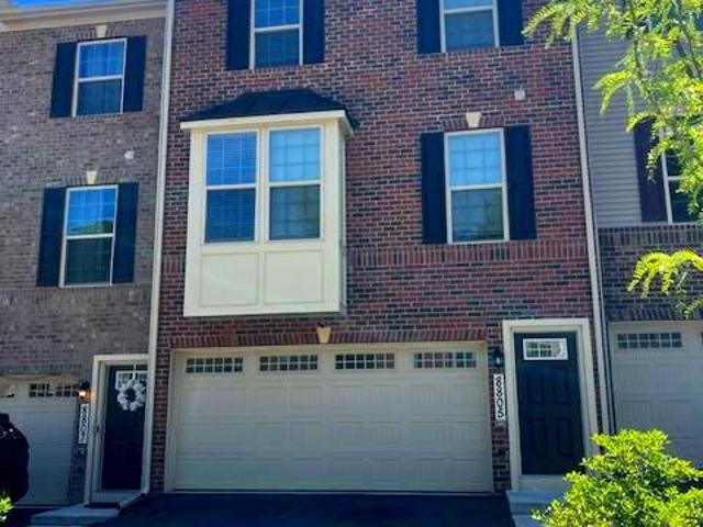 8805 Sybil Lane