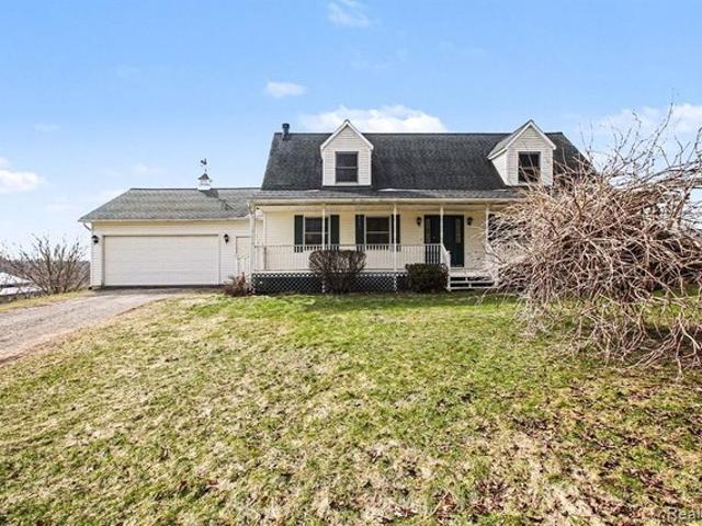 8806 Bergin Rd, Hartland Township, MI 48843