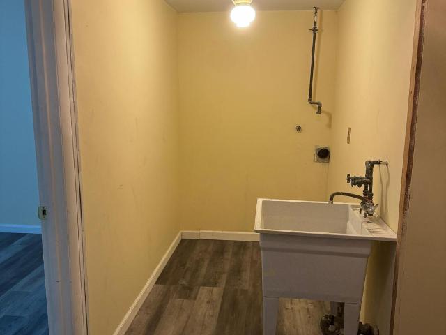 8806 Braeside Dr, Lanham, MD 20706 | MLS #MDPG2201