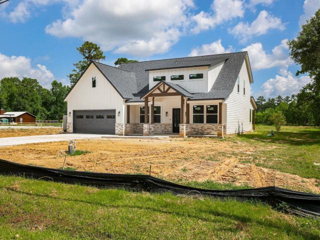 8806 Dogwood Dr