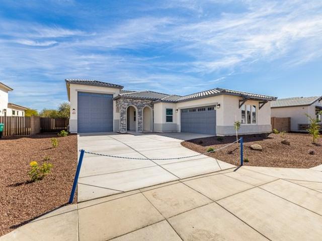 8807 N 173rd Ave, Waddell, AZ 85355