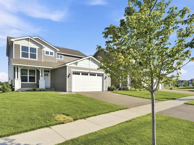 8807 Periwinkle Blvd, Woodbury, MN 55129