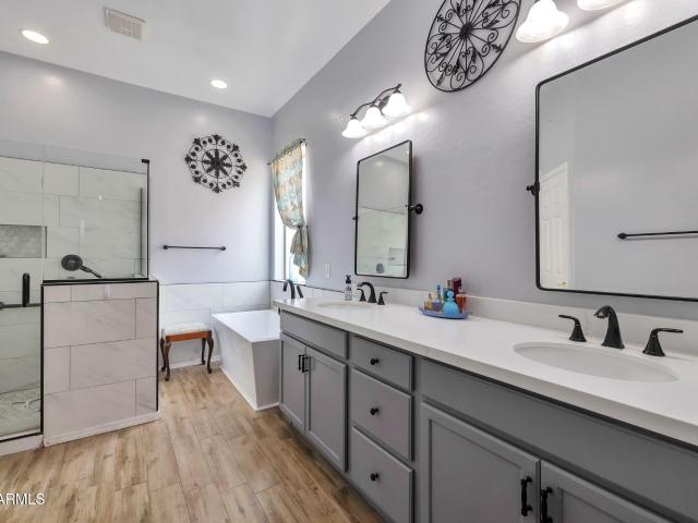 8807 W Carole Ln, Glendale, AZ 85305 | MLS #6987 | Compass