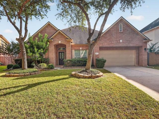 8807 Wenona Walk, Missouri City, TX 77459