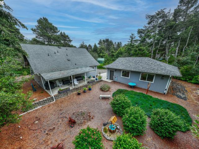 88082 leeward dr