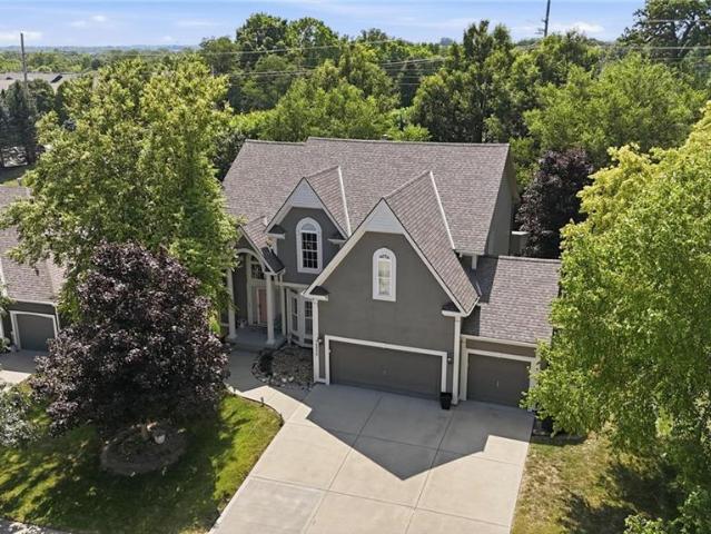 8808 N Oxford Ave, Kansas City, MO 64157 | MLS #2625