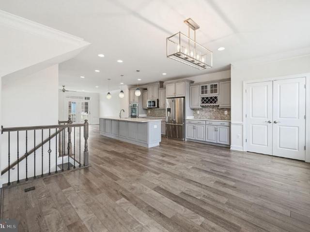 8808 Englewood Farms Drive