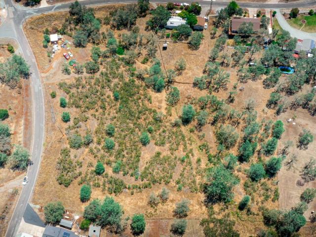 8808 Hautly Ln, Valley Springs, CA 95252 | MLS #225127