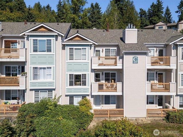 8808 Redmond Woodinville Rd NE Apt C202, Redmond, WA 98052