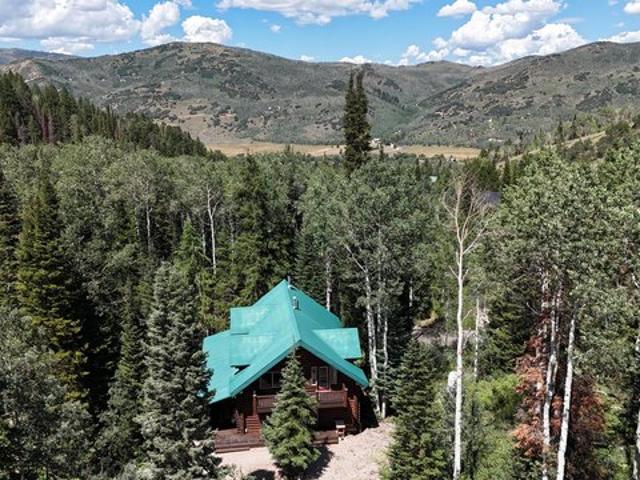 8808 Shingle Mill Dr, Oakley, UT 84055