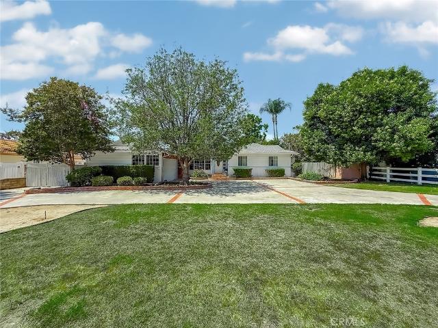 8809 Oak Park Avenue