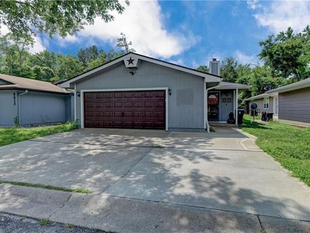 8809 E 109th Ter, Kansas City, MO 64134