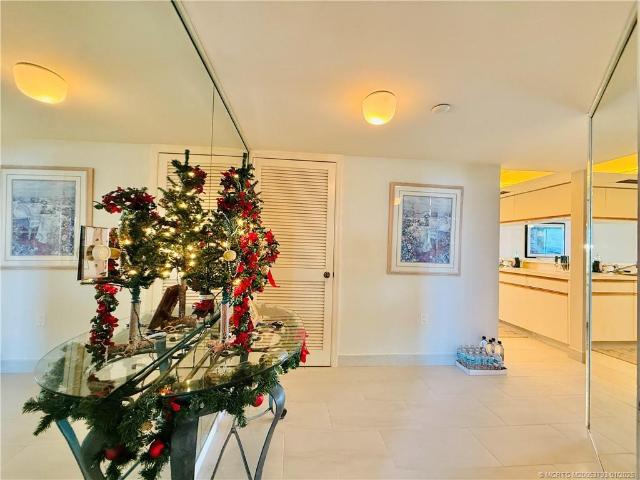 8800 S Ocean Dr, Unit 806, Jensen Beach, FL 34957 | MLS #M20053