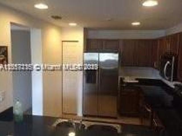 8800 107th Ct NW #105, Doral, FL 33178