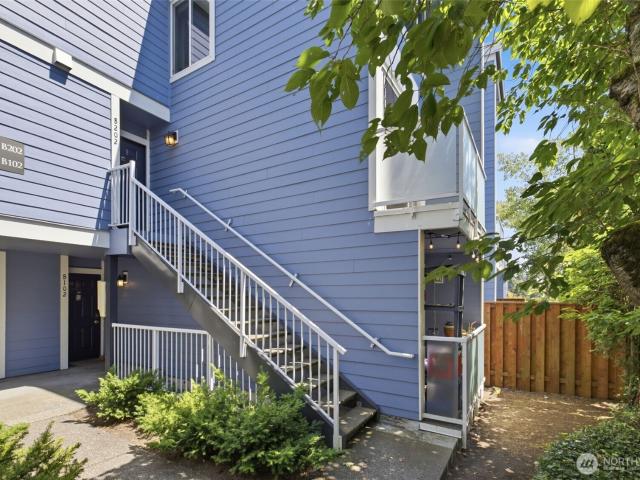 8800 20th Avenue NE # B202