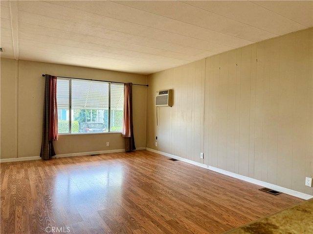 8801 Eton Ave, Canoga Park, CA 91304