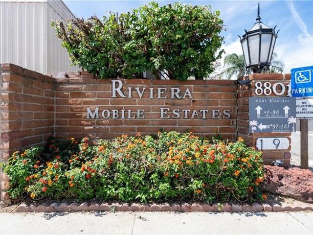 8801 Eton Ave Spc 99, Canoga Park, CA 91304