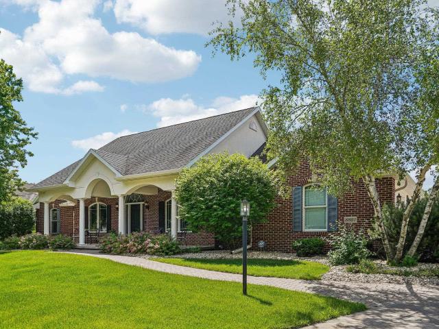 8801 Fairway Oaks Drive