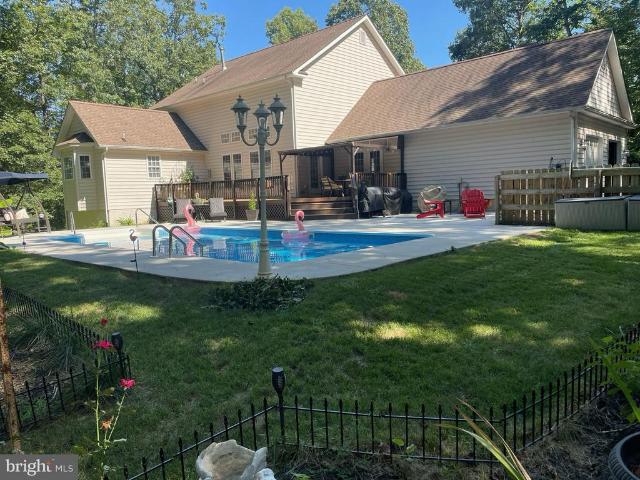 8801 General Couchs Court