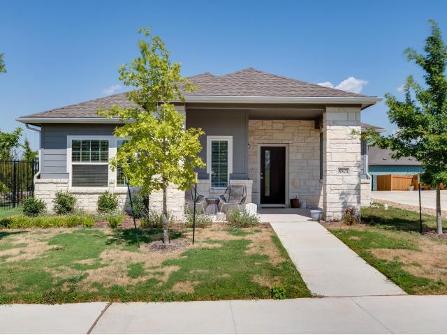 8801 Looksee Ln