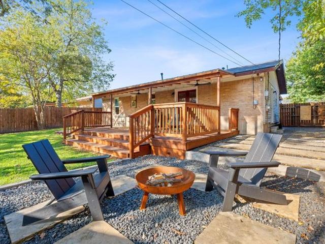 8801 Redfield Ln, Austin, TX 78758