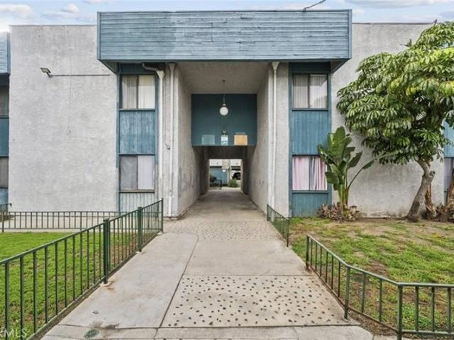 8801 Willis Ave Unit 34, Panorama City, CA 91402
