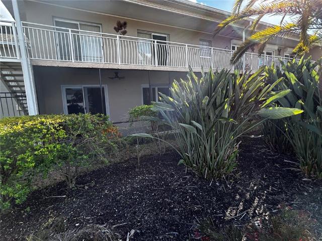 8802 Bay Pointe Dr, Unit 102, Tampa, FL 33615 | MLS #O6388 | Compass